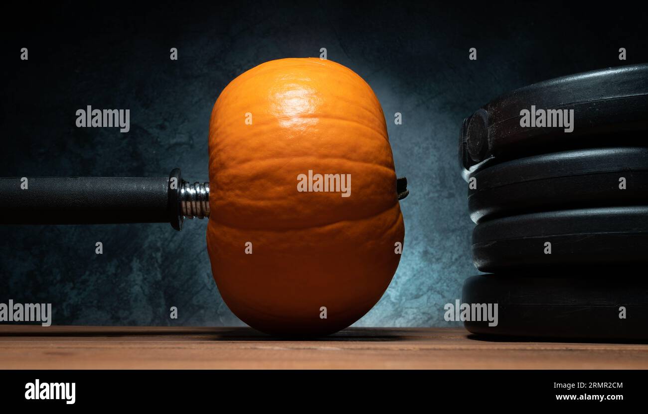 Bodybuilder disk hi-res stock photography and images - Alamy