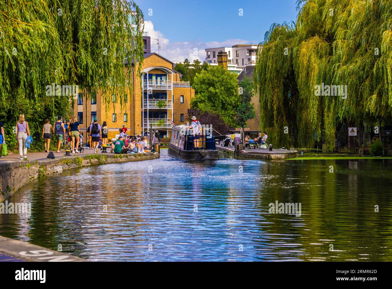 City Road Lock Regent's Canal London Stock Photo - Alamy