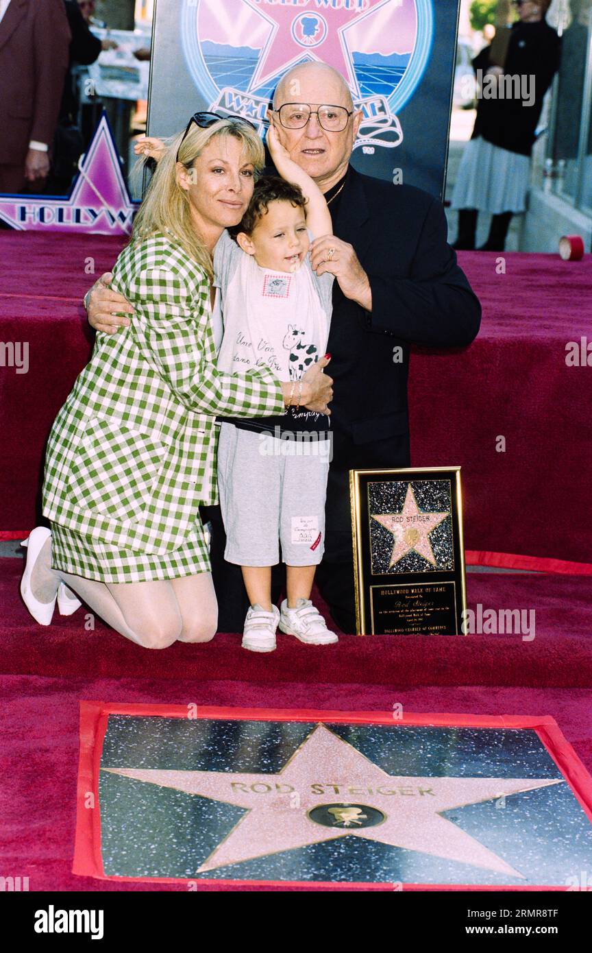LOS ANGELES, CA. April 13, 1997: Actor Rod Steiger & wife & son at Walk ...