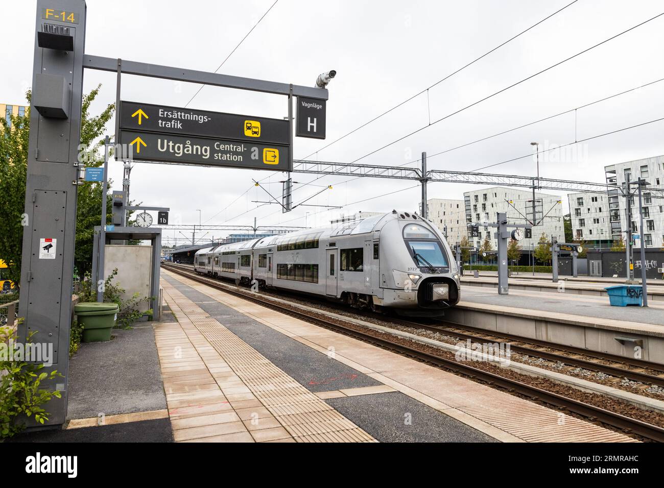 Perrong skyltar hi-res stock photography and images - Alamy