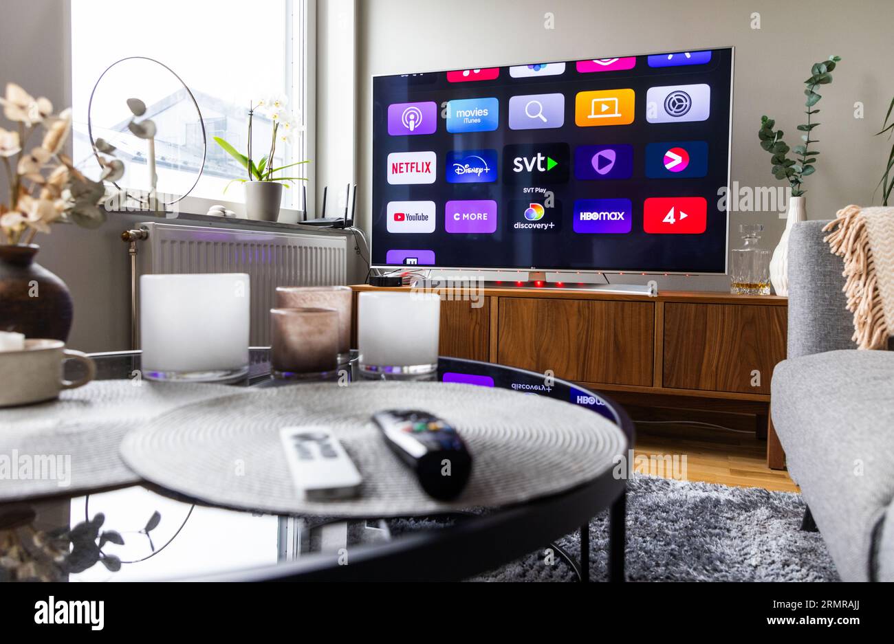 Hbo max logotype hi-res stock photography and images - Alamy