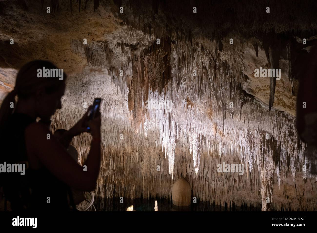 Manacor, Spain. 28th Aug, 2023. Visitors to the Dragon Caves in Porto ...