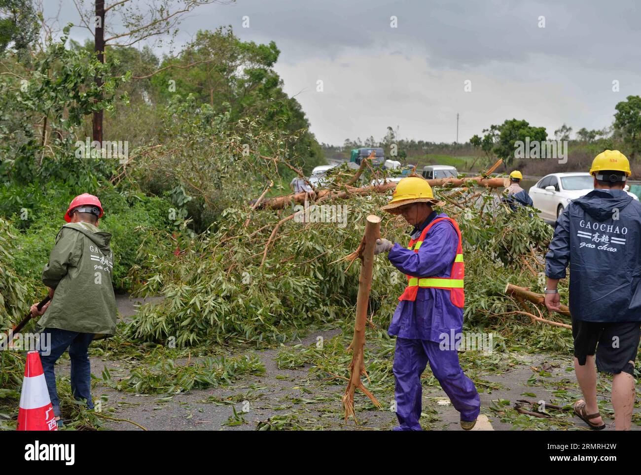 Zhou hua hi-res stock photography and images - Alamy