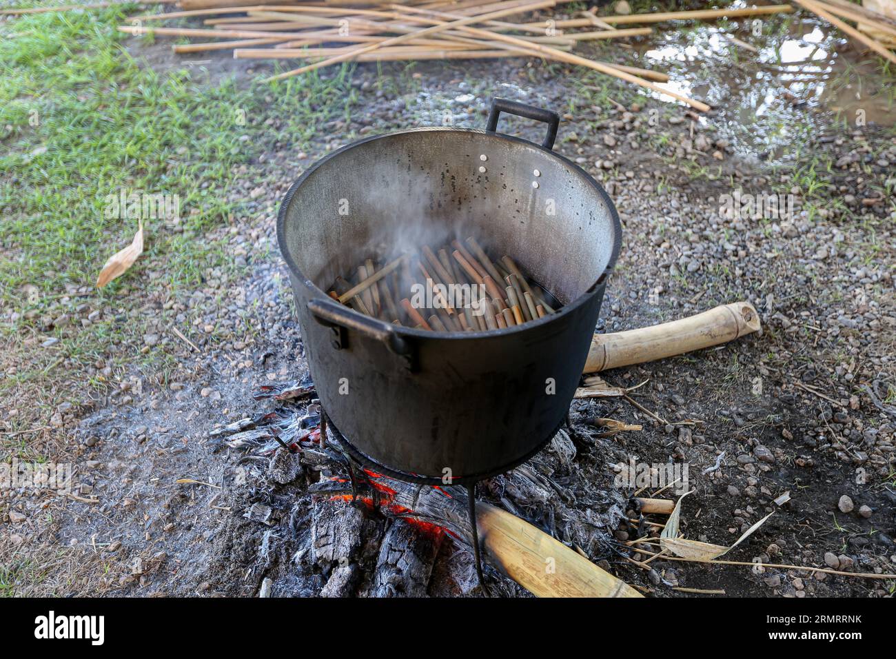 Bamboo straws manufacturing process in social enterprise: Bantayan ...