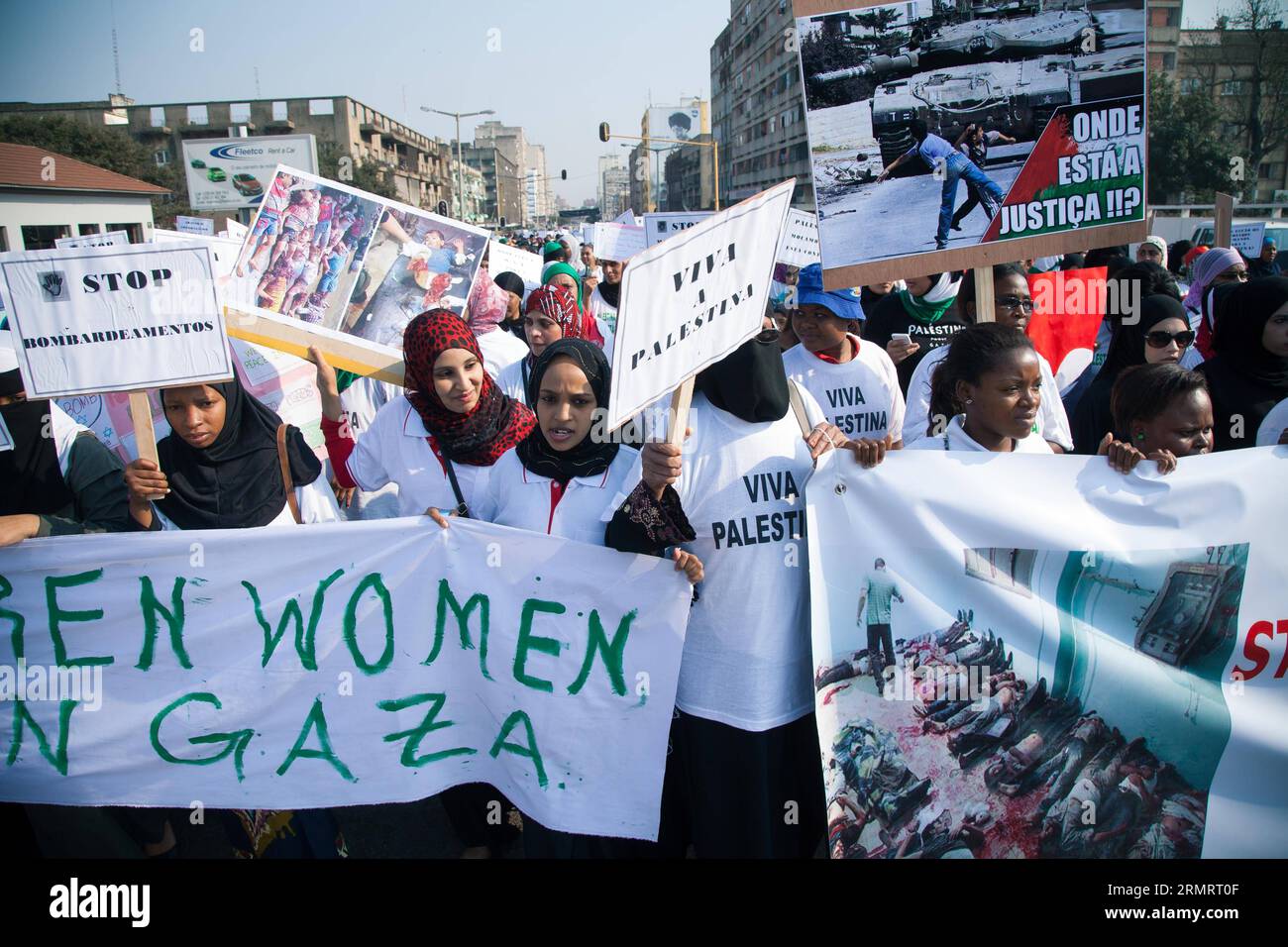 Mozambique maputo demonstrtion hi-res stock photography and images - Alamy