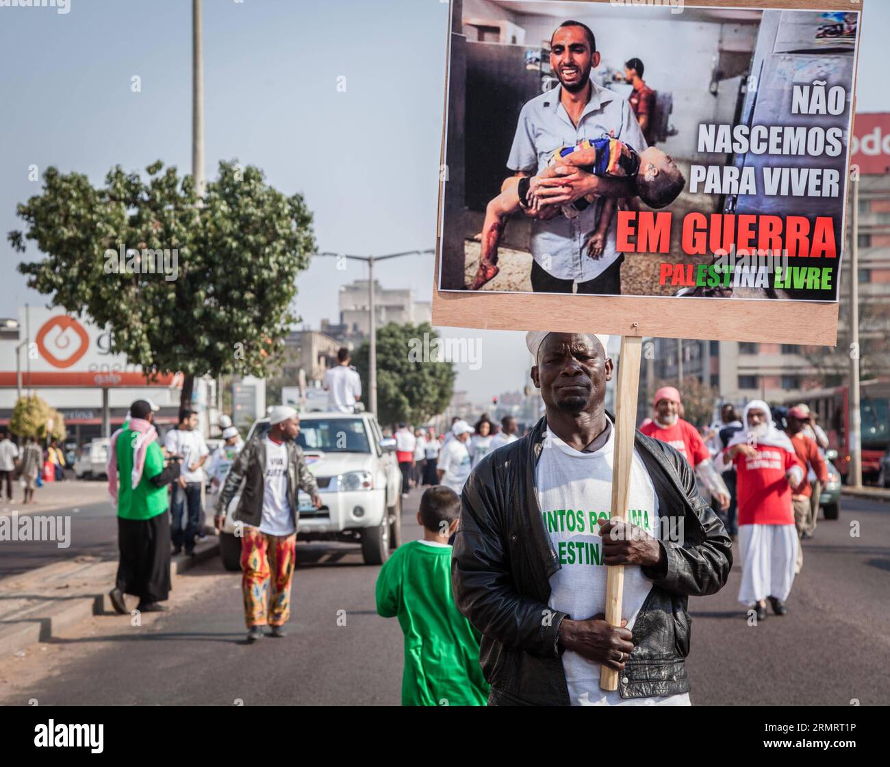 Mozambique maputo demonstrtion hi-res stock photography and images - Alamy