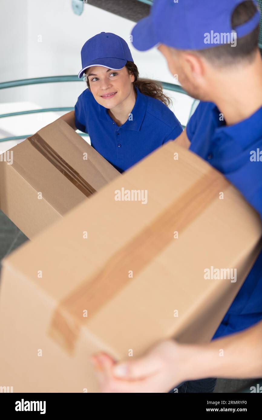 Female mover apartment hi-res stock photography and images - Alamy
