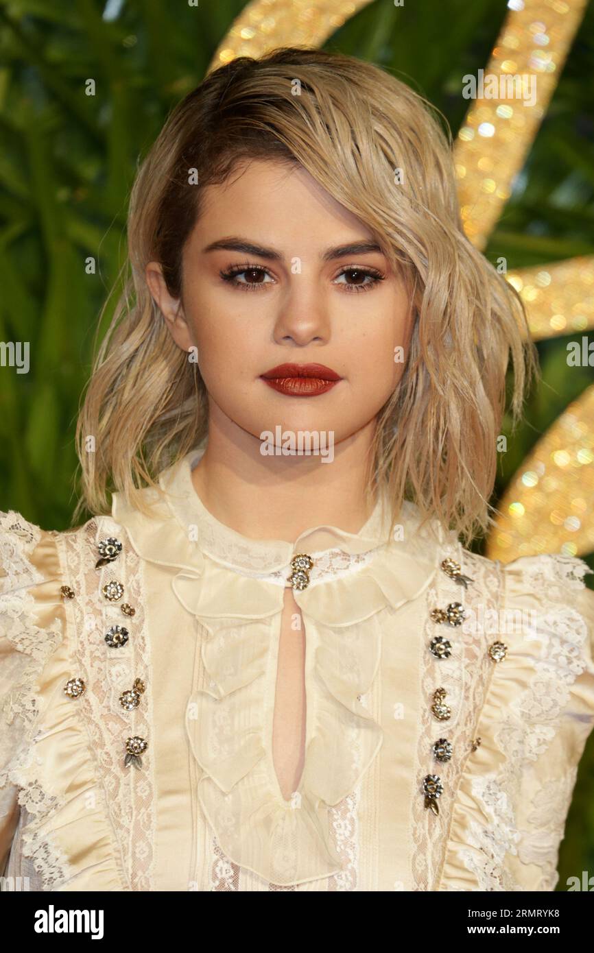 Selena Gomez attends The Fashion Awards 2017 at Royal Albert Hall in ...