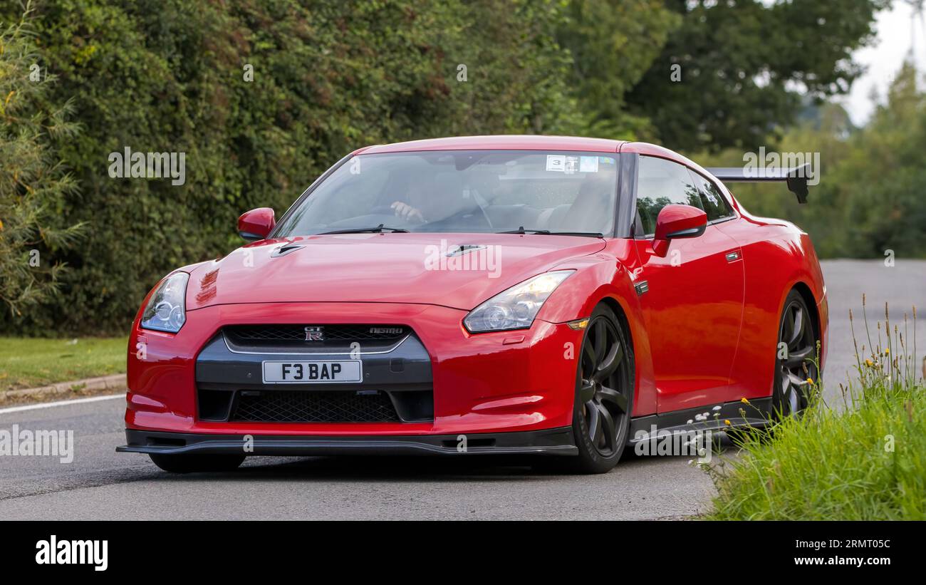 Nissan gtr hi-res stock photography and images - Alamy
