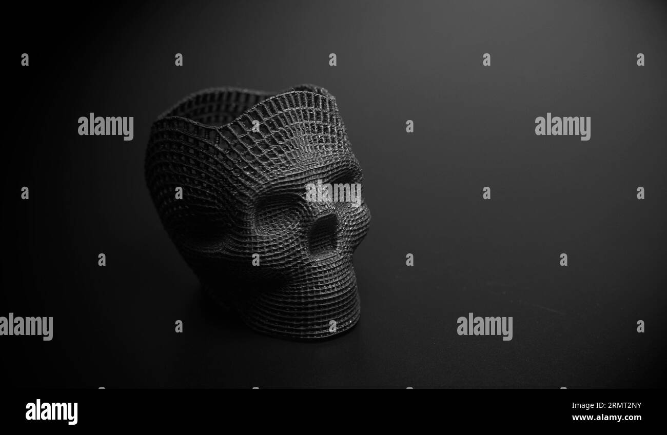 Skullmesh hi-res stock photography and images - Alamy