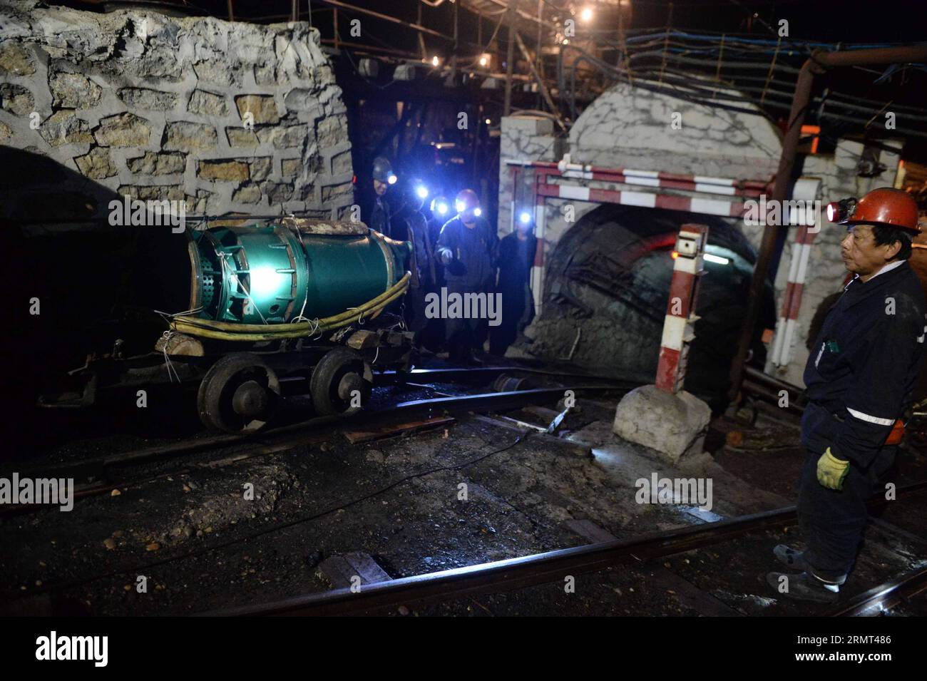 China jix coal hi-res stock photography and images - Alamy