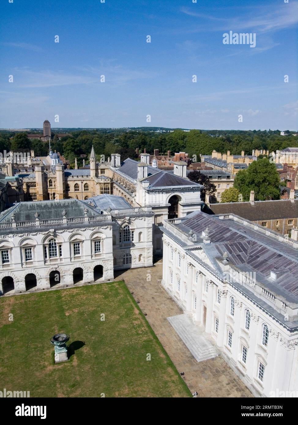 Kings parade cambridge view hi-res stock photography and images - Alamy