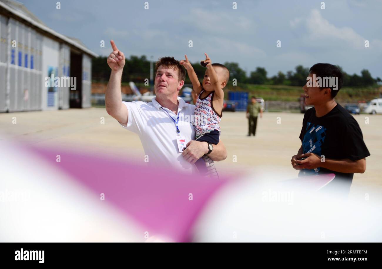 Peter wells hi-res stock photography and images - Alamy