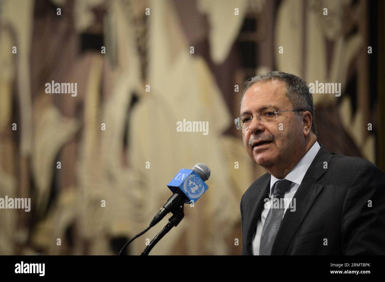 Thecuntry hi-res stock photography and images - Alamy