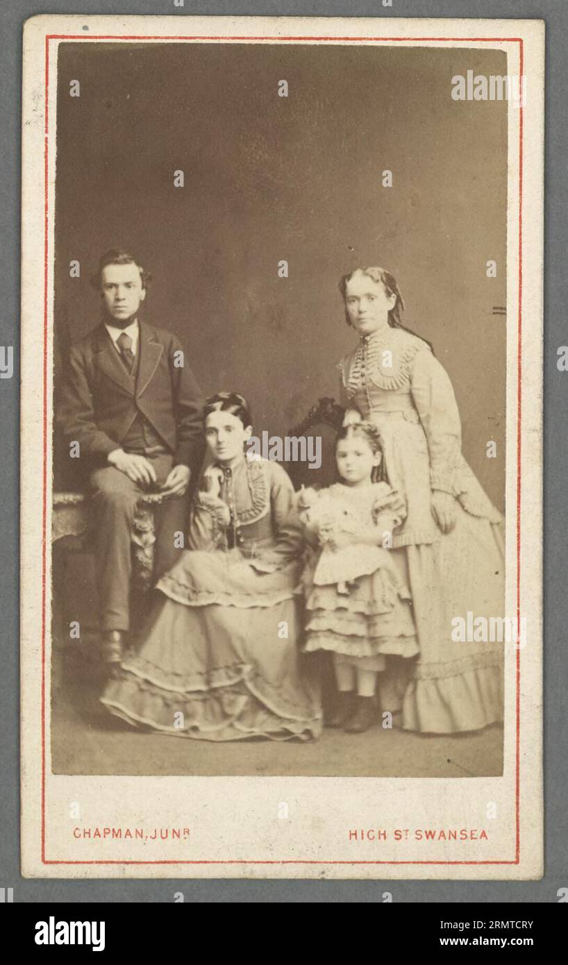 Dan Isaac Davies circa 1920 by Henry Alfred Chapman Stock Photo - Alamy