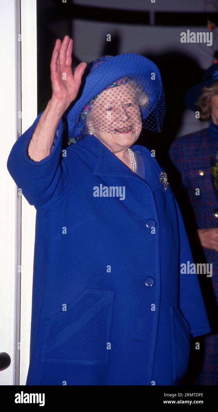 The Queen Mother at Ascot Races 20th December 1997 Photo by The Henshaw ...