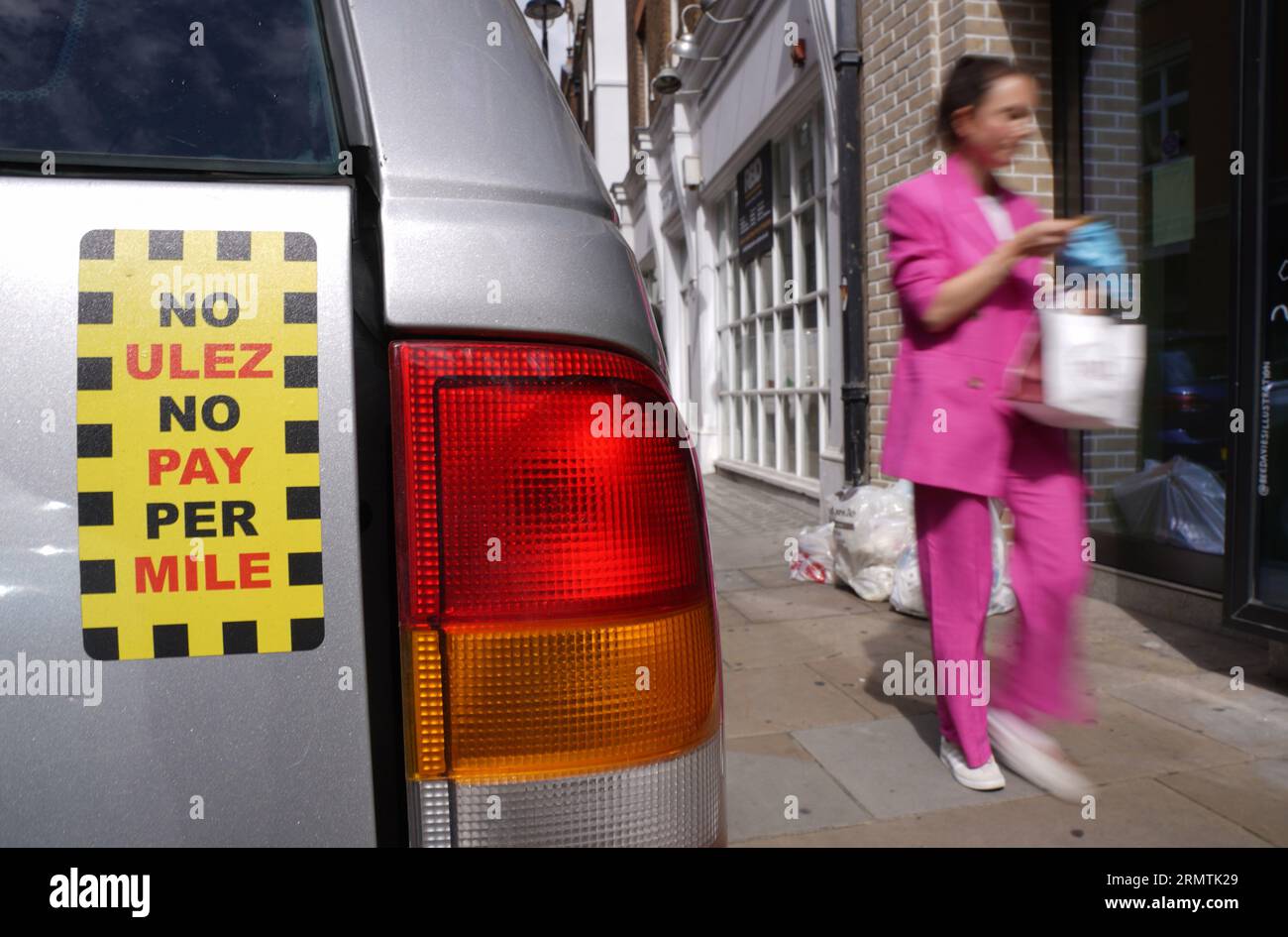 An anti ulez sticker on a vehicle on Warwick Avenue, London, on the ...