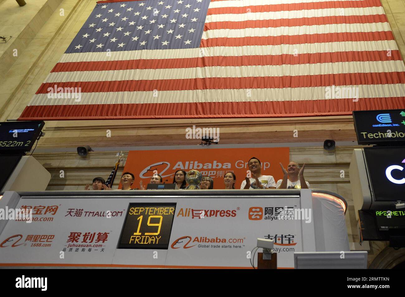 Ring bell ipo hi-res stock photography and images - Alamy