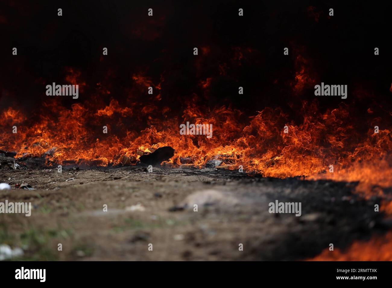 (140919) -- PANAMA CITY, Sept. 19, 2014 --Seized drugs are burned at ...
