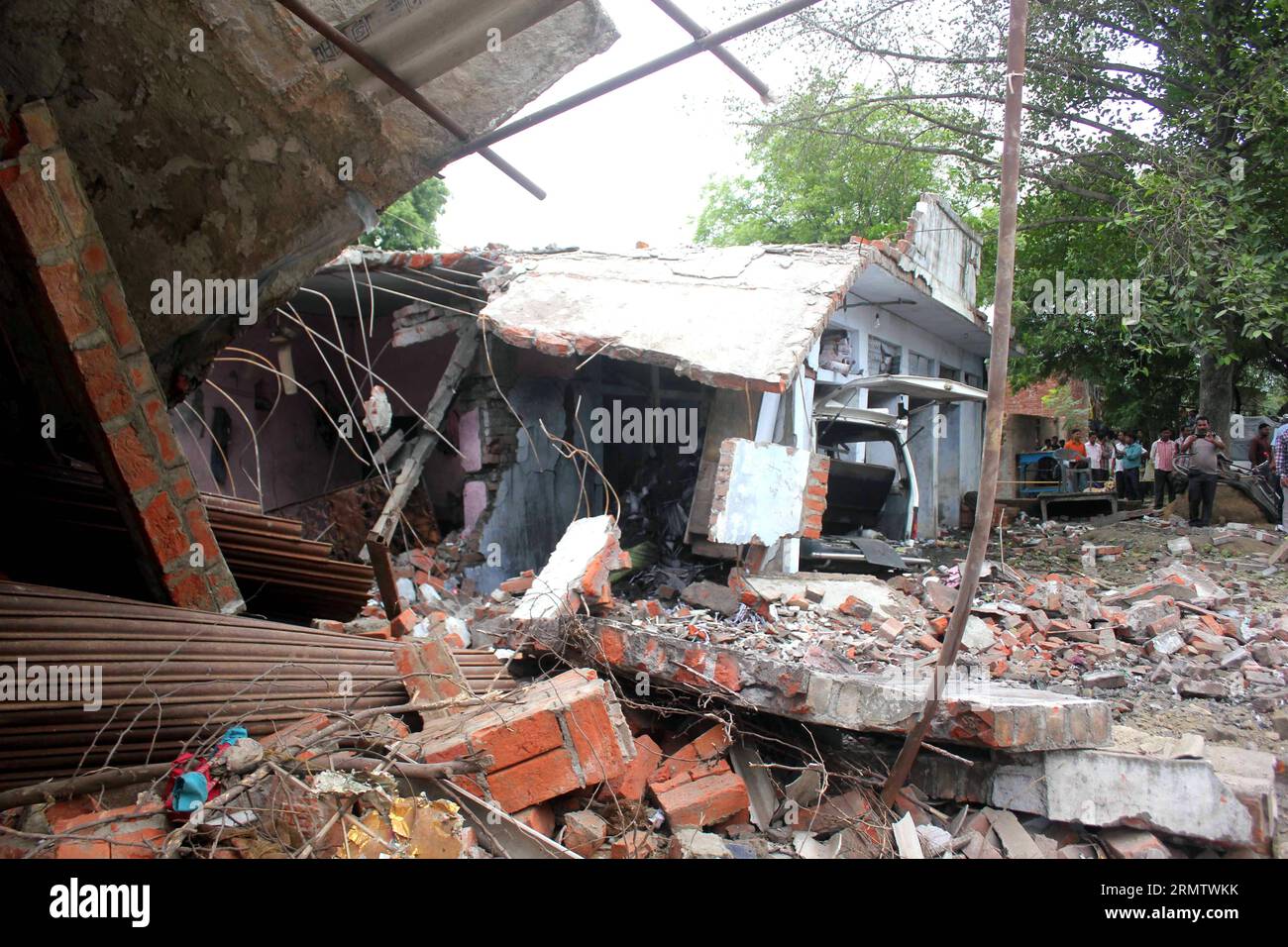 Blast major hi-res stock photography and images - Alamy