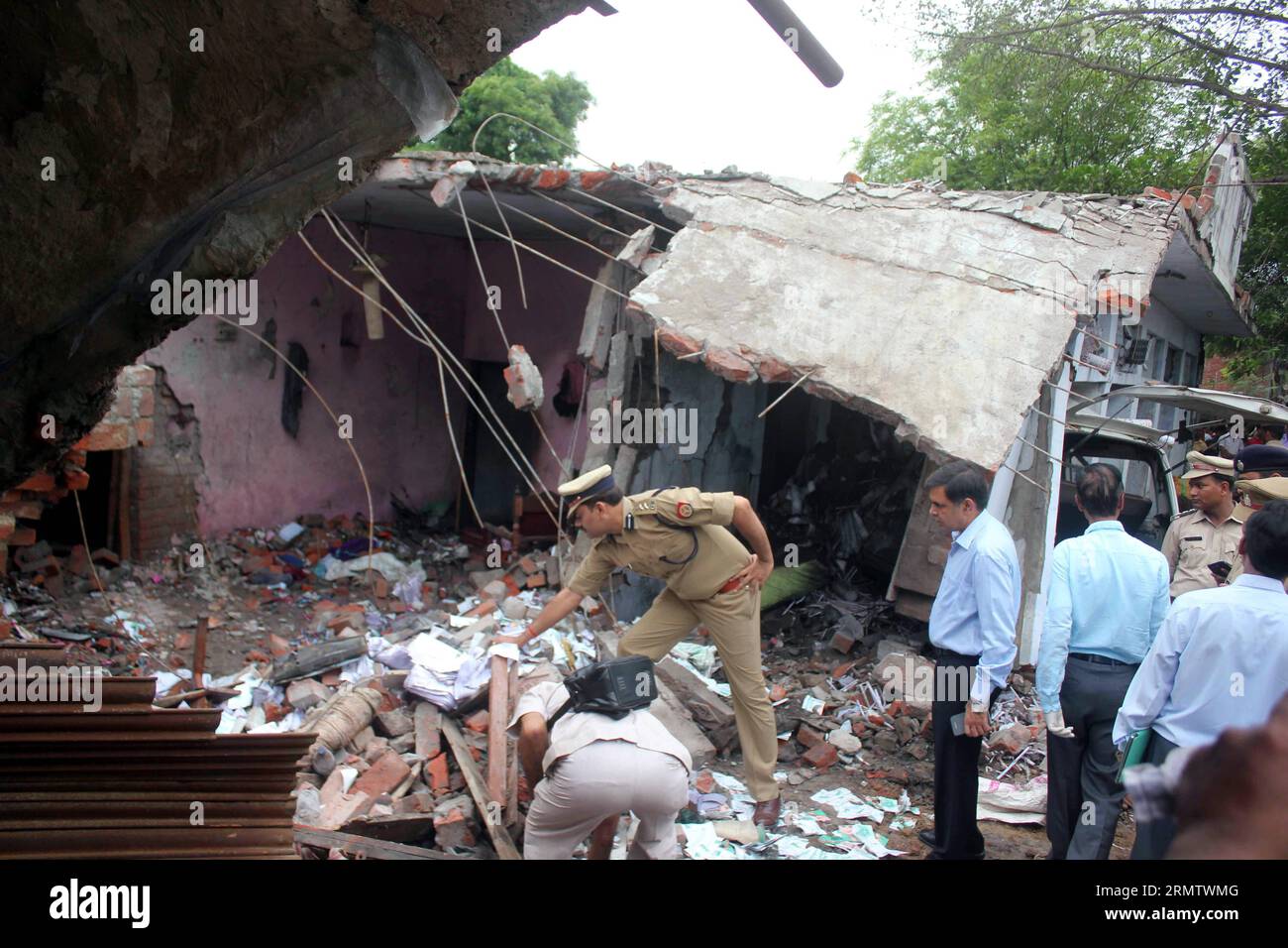 Ftoy blast hi-res stock photography and images - Alamy