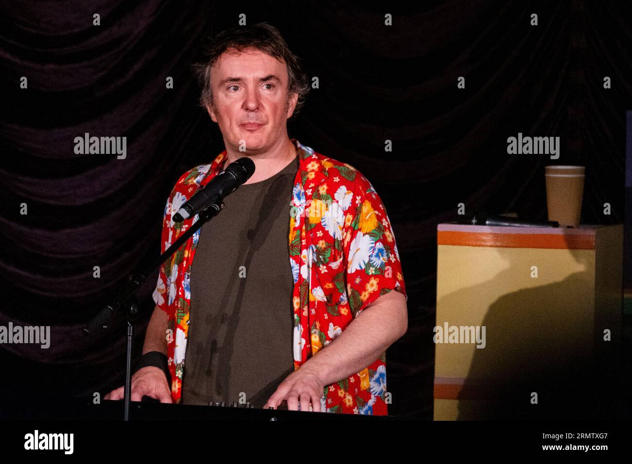 Comedian Dylan Moran plays the Babbling Tongues at Green Man Festival ...