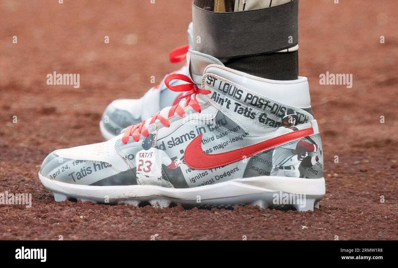 St louis cardinals fernando tatis hi-res stock photography and images ...