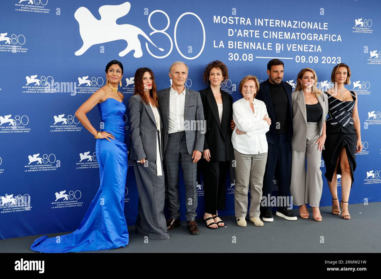 Claudia gerini und francesca inaudi hi-res stock photography and images ...