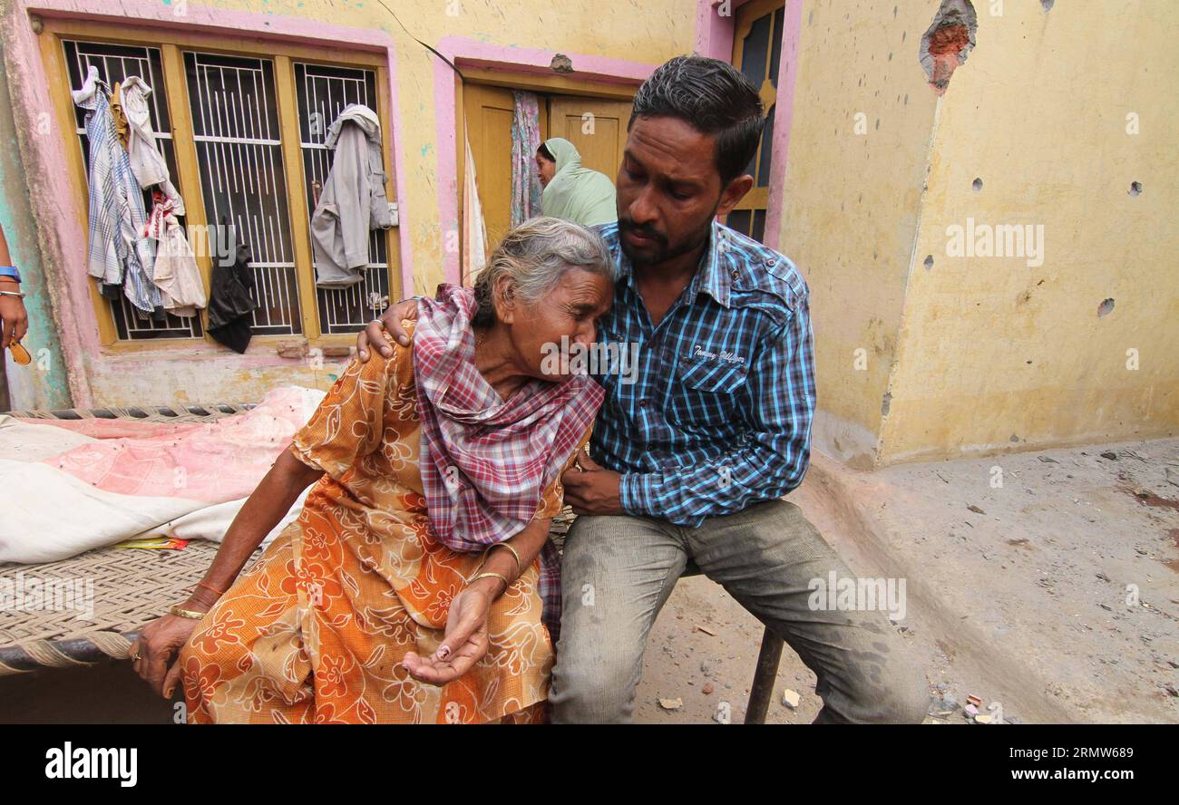 Dead indian child hi-res stock photography and images - Alamy