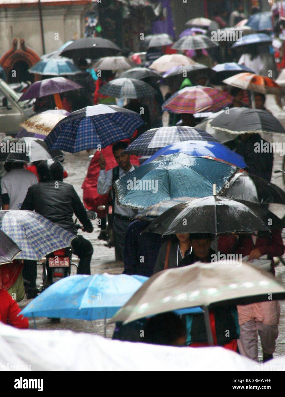 Nepal kathmandu cyclone hudhud hi-res stock photography and images - Alamy