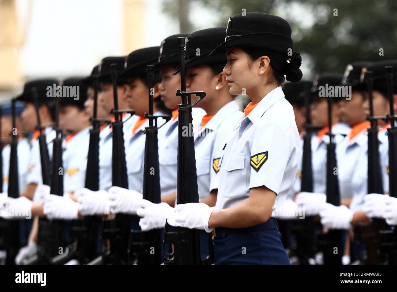 (141016) -- MANILA, Oct. 16, 2014 -- Members of the Philippine Coast ...
