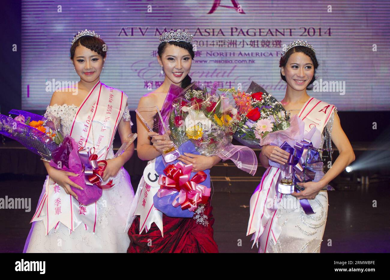 Miss asia pageant hi-res stock photography and images - Alamy