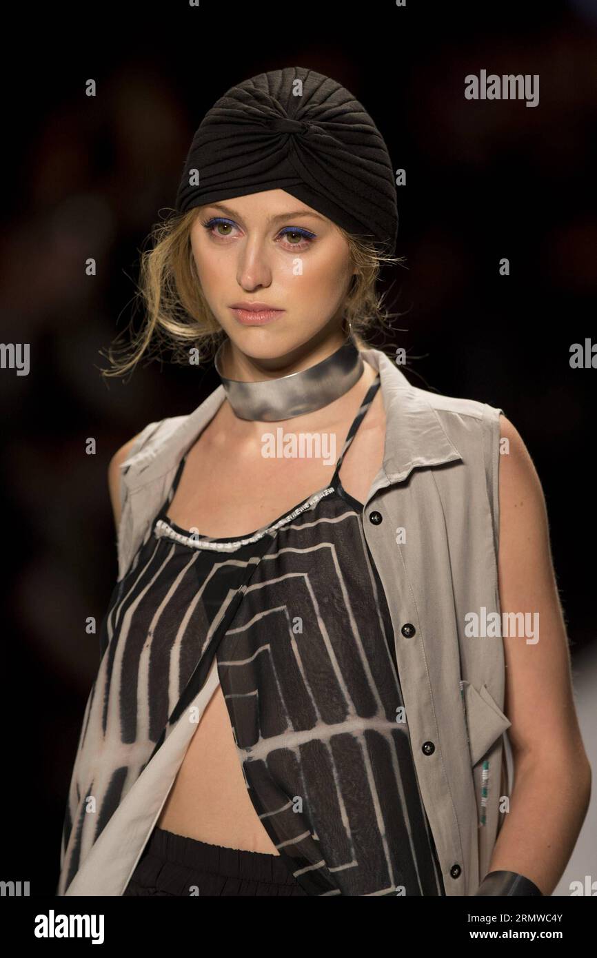 Laura seal hi-res stock photography and images - Alamy