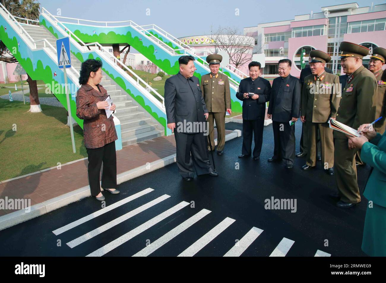 Kim jong un field guidance hi-res stock photography and images - Alamy