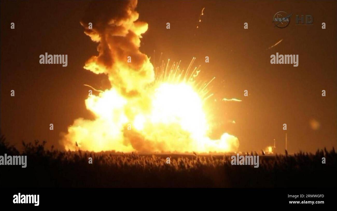 Unmanned spaceship hi-res stock photography and images - Alamy