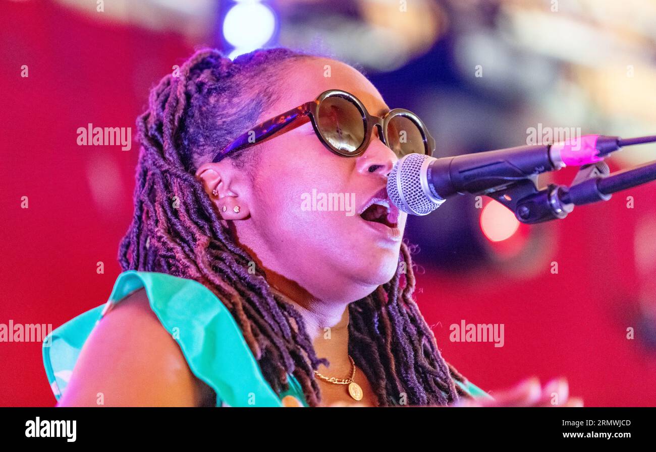 Miko marks hi-res stock photography and images - Alamy