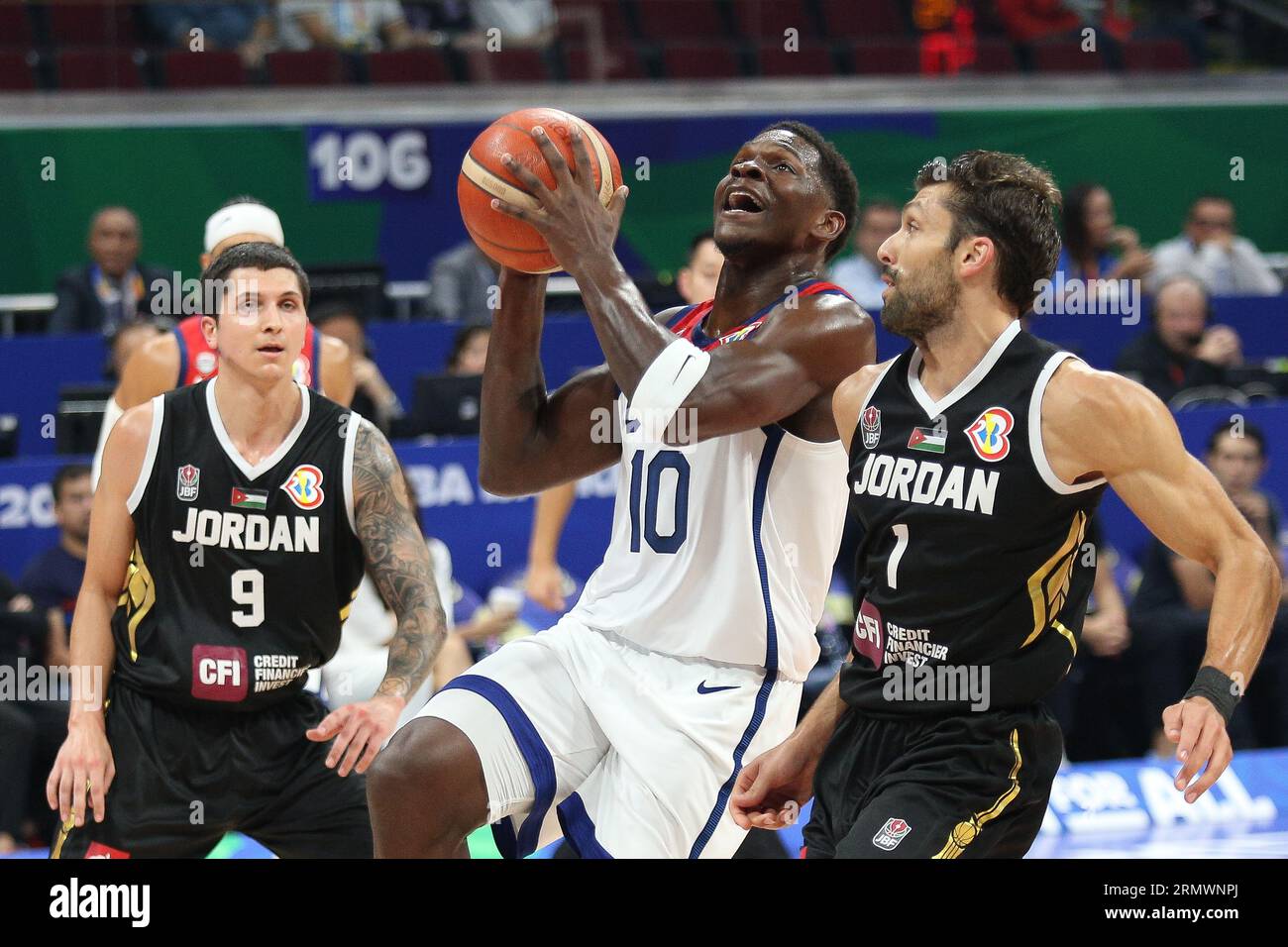 Anthony edwards basketball hi-res stock photography and images - Alamy