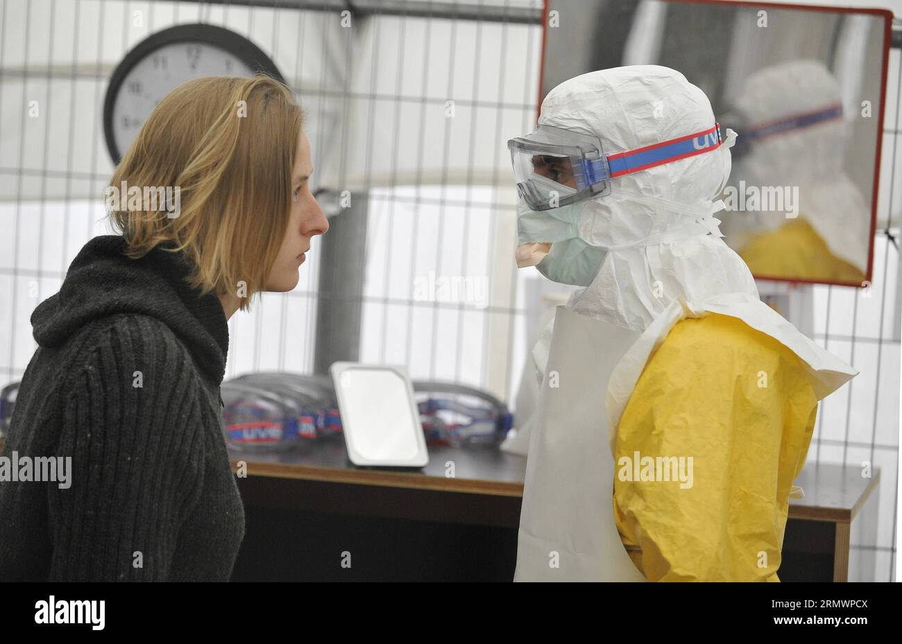 Doctor without borders hi-res stock photography and images - Alamy