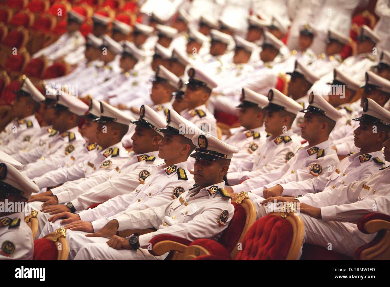Egyptian police graduation ceremony hi-res stock photography and images ...