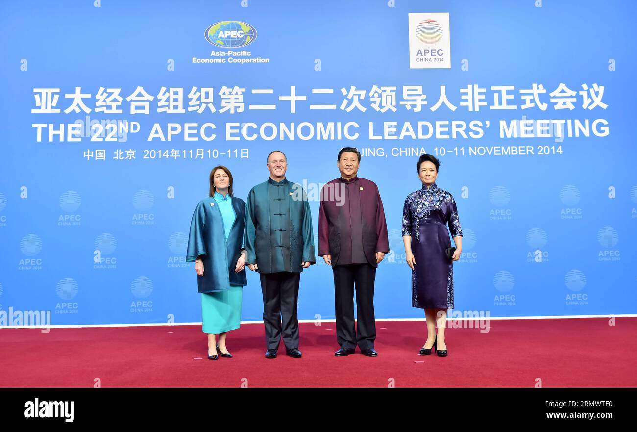 (141110) -- BEIJING, Nov. 10, 2014 -- Chinese President Xi Jinping (2nd ...