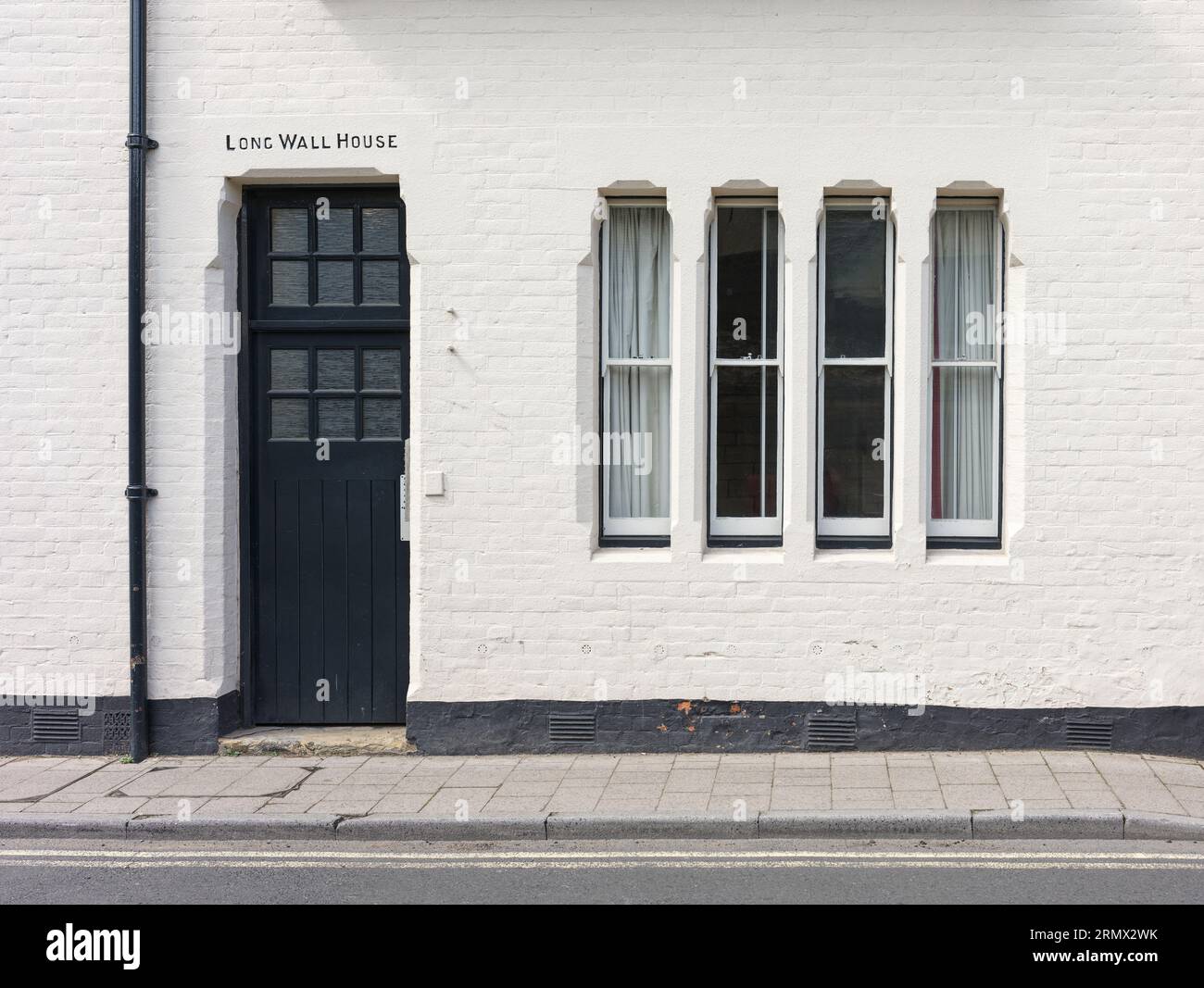 A quad of windows at Longwall House, Longwall, Oxford, England Stock ...