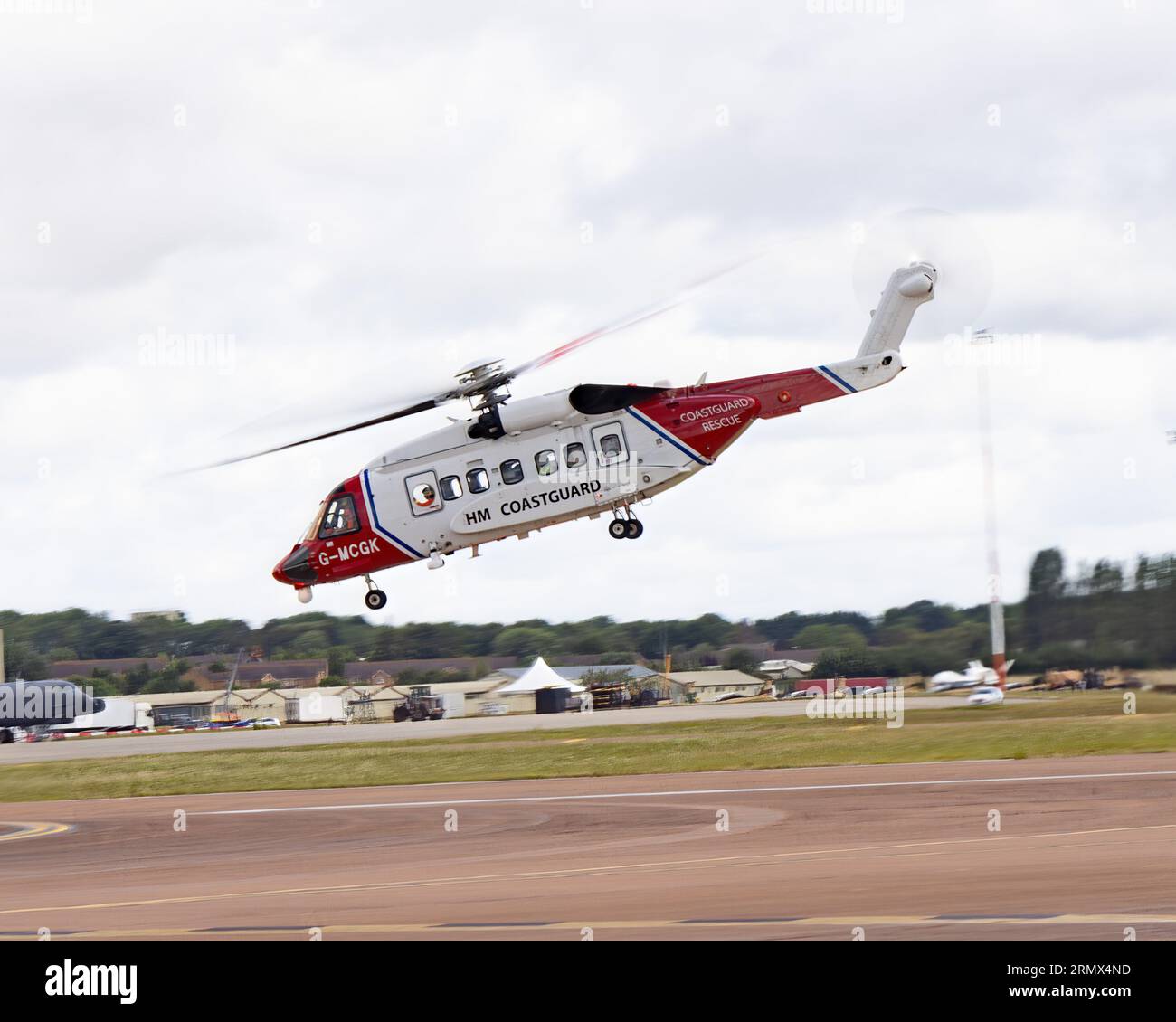 Sikorsky S-92 Helibus G-MCGK helicopter in HM Coastguard livery departs ...