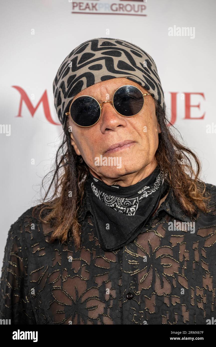 Record wrap hi-res stock photography and images - Alamy