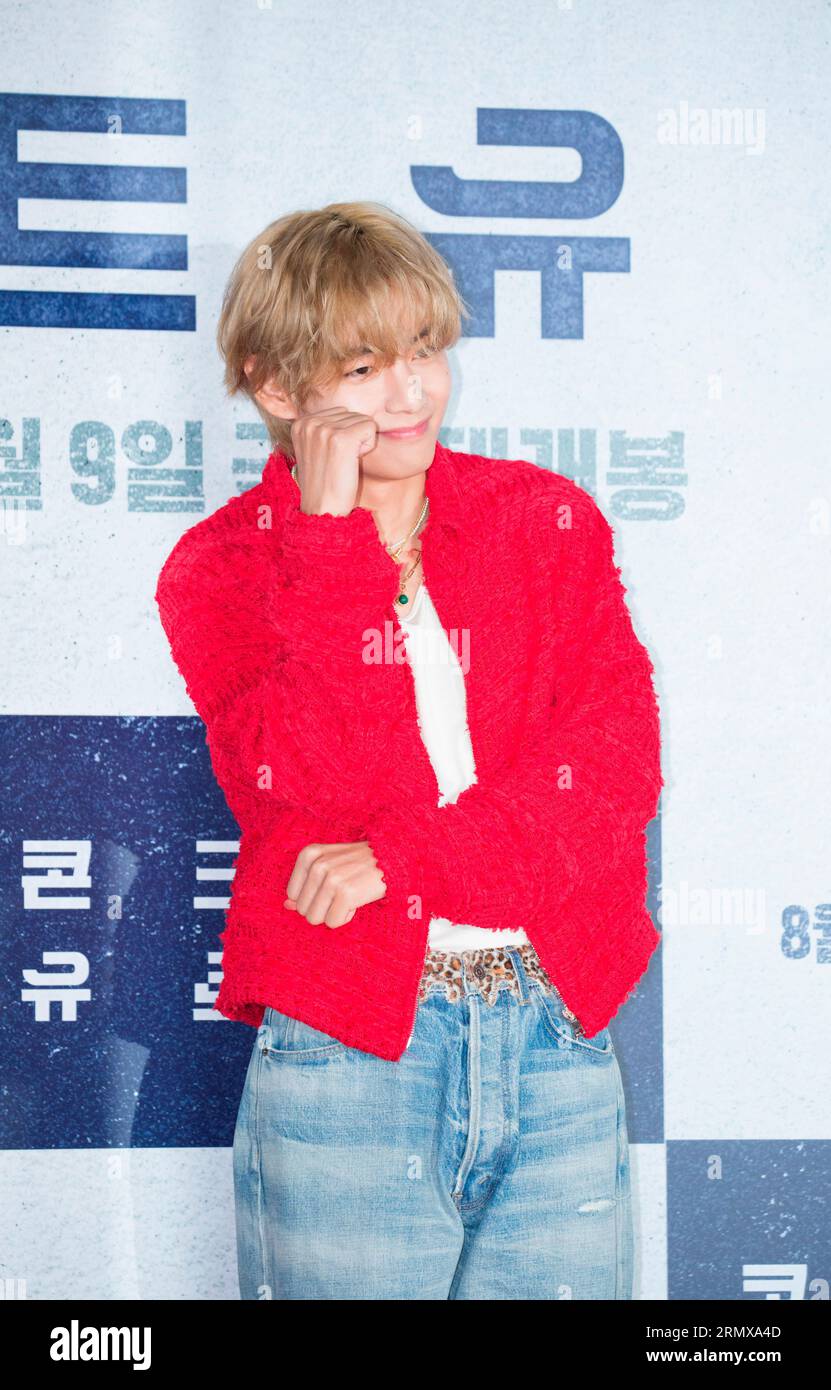 V (BTS), Aug 8, 2023 : Singer V of BTS poses at a photo call before the ...