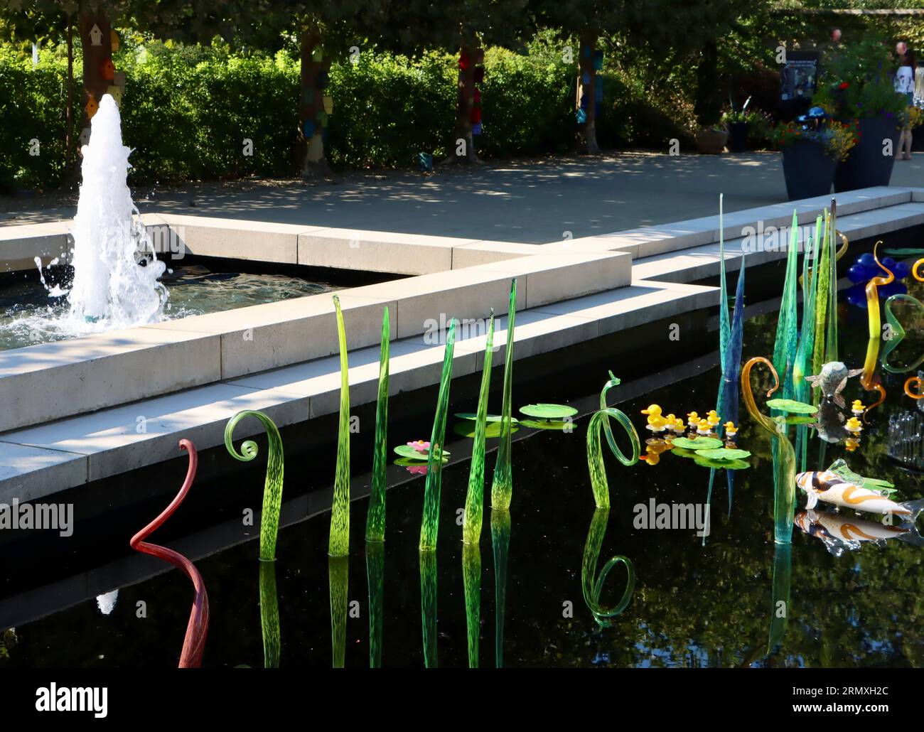 American large scale sculptures hi-res stock photography and images - Alamy
