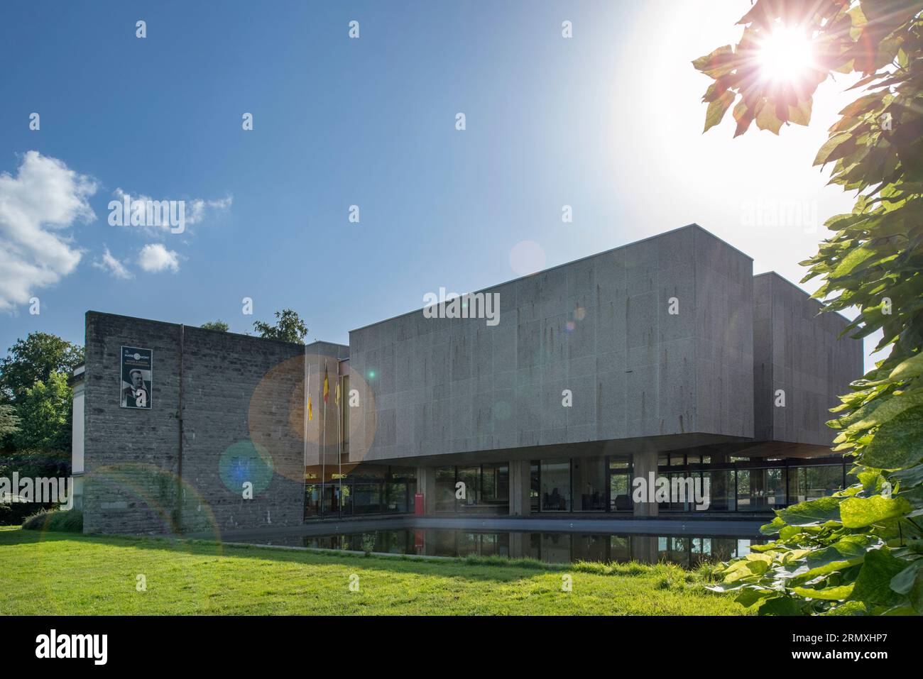 Musée Royal de Mariemont / Royal Museum of Mariemont at Morlanwelz ...