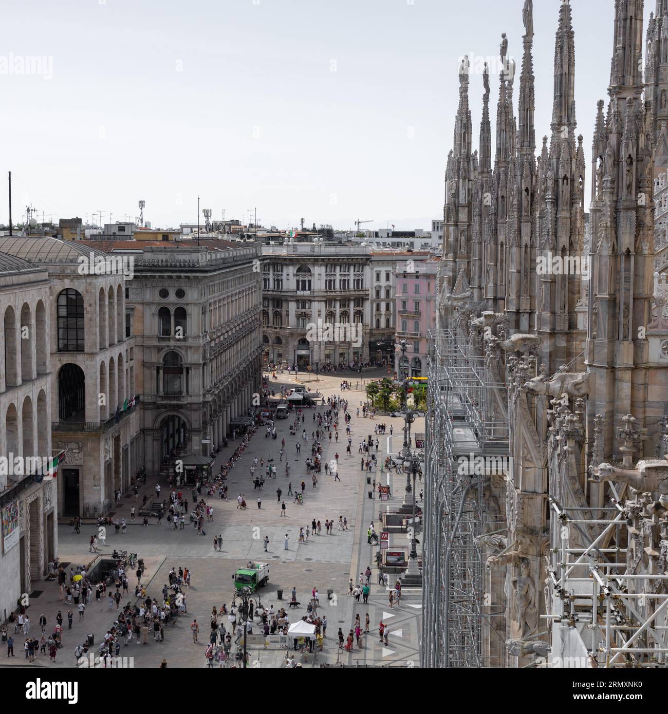 Milan italy top view hi-res stock photography and images - Alamy