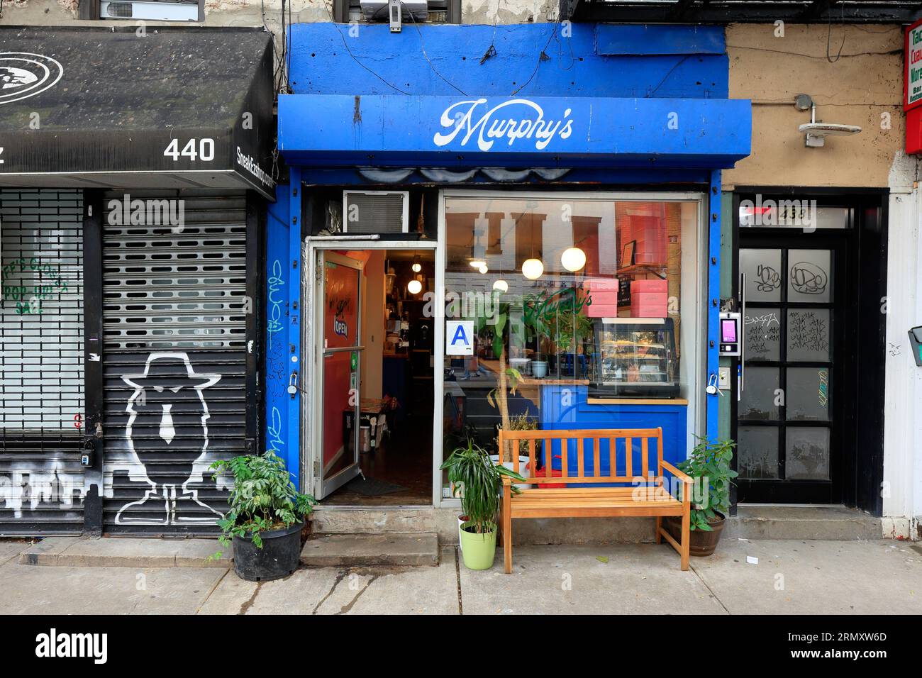 Jamaican patty restaurant hi-res stock photography and images - Alamy