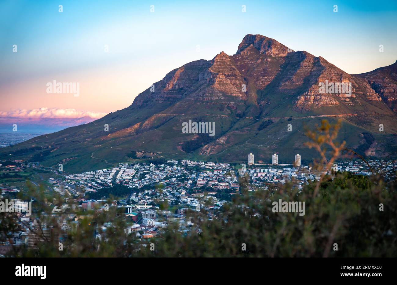 View of Cape Town from Signall hill viewpoint, in Western Cape, South ...