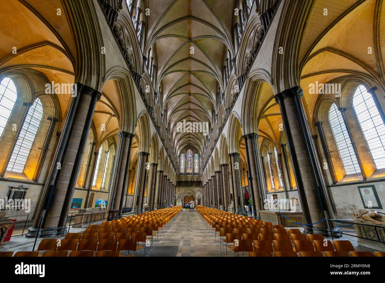Interior view of the nave, altar, and columns in the Salisbury ...